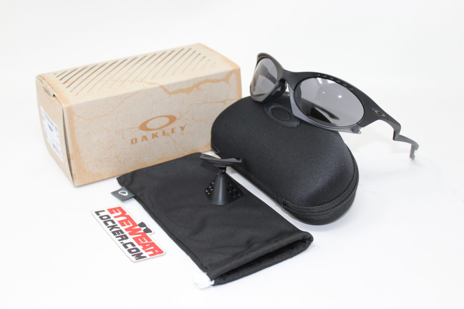 Oakley Plantaris Prizm Grey Matte Black – EyewearLocker